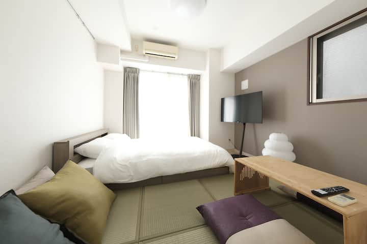 渋谷駅徒歩５分/最大2名/和モダンなお部屋/新しく綺麗なお部屋でのんびり(96) - Shibuya Station