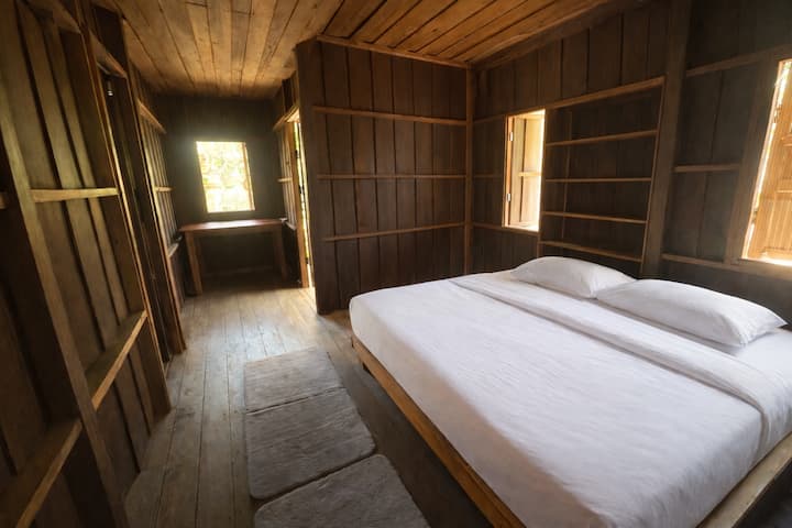 Riverwood Retreat Cabin #5 - Mae Hong Son