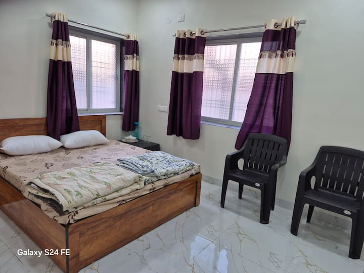 Bed Room With Dedicated Full Bath Facility. - Aurangabad