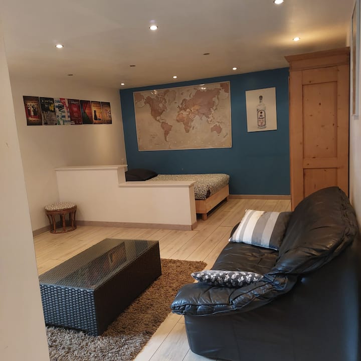 Grande Chambre Avec Salle De Bain , Entrée Séparée - Bas-Rhin