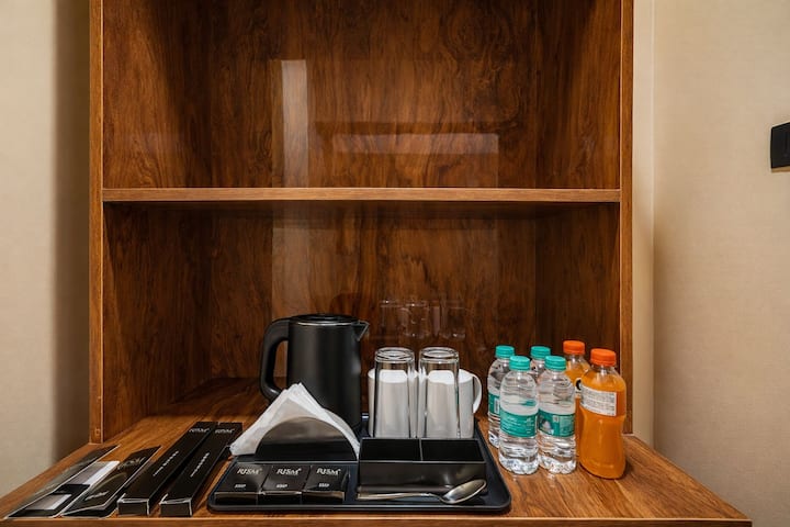 Queen Comfort Room Koramangala - Bangalore