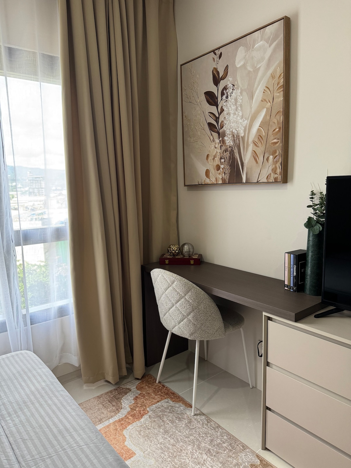 Studio moderne et paisible avec vue sur la montagne - Appartements à ...