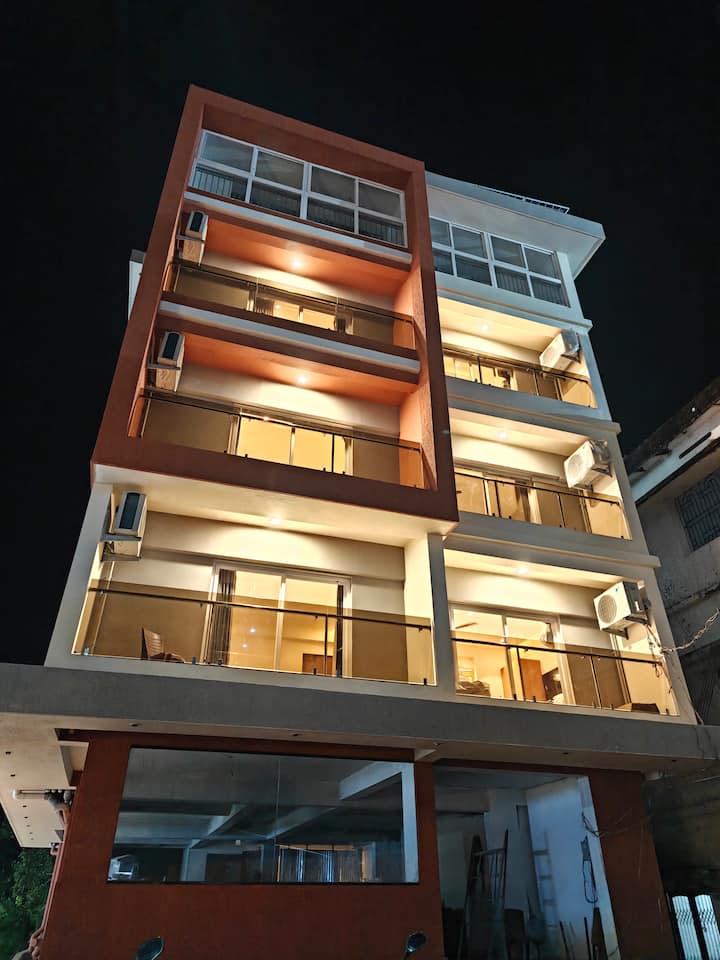 Luxury Comfort Lodge At Surathkal Junction - 芒格洛爾