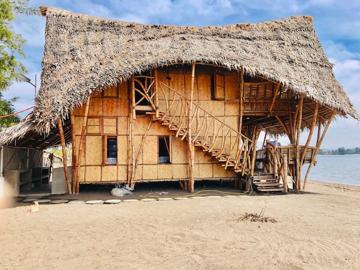 Beach Front Nipa Big Kubo - Palauig