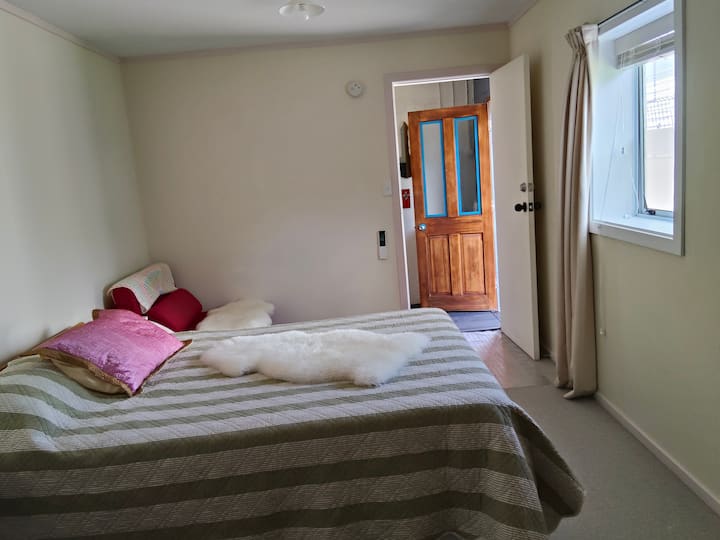 Cosy And Quiet Guest Home - Wellington