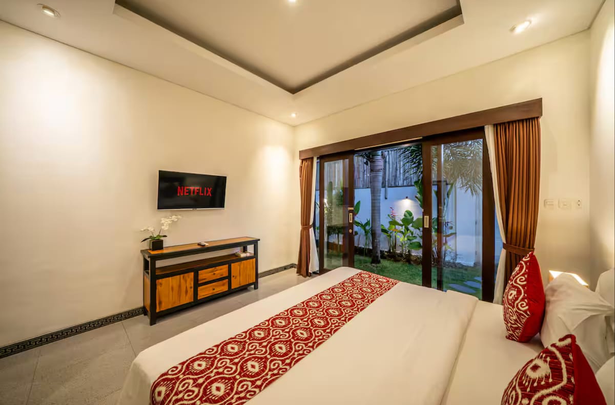 Villa tranquille de 2 chambres nichée dans le centre de Seminyak ...