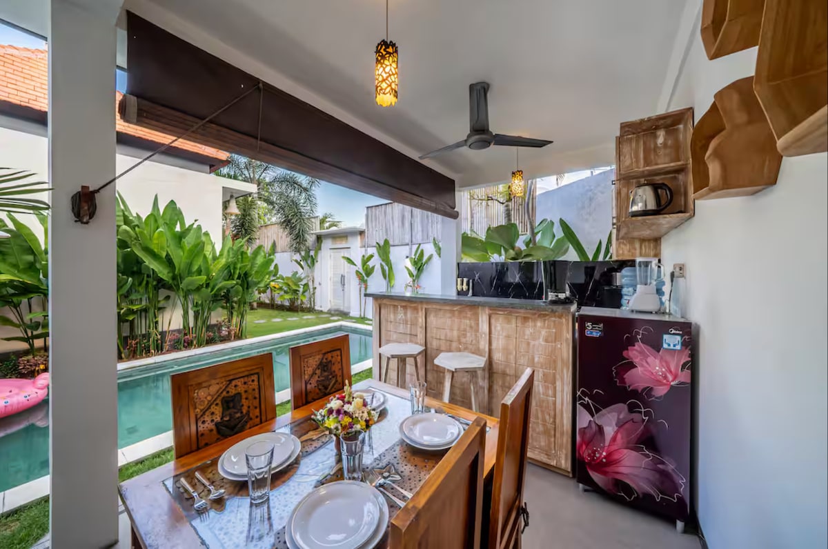 Villa tranquille de 2 chambres nichée dans le centre de Seminyak ...