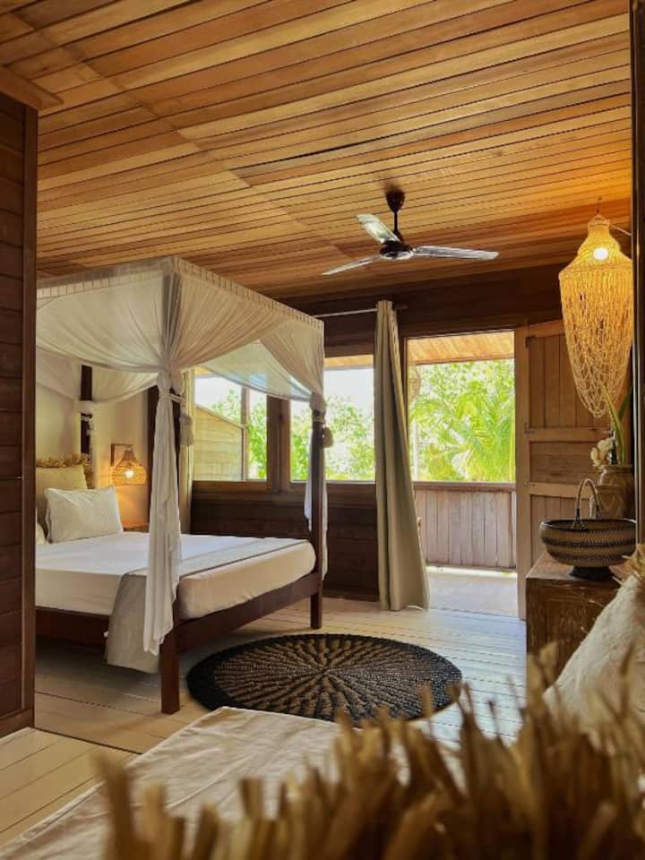 Deluxe Double Or Twin Room - Maldives