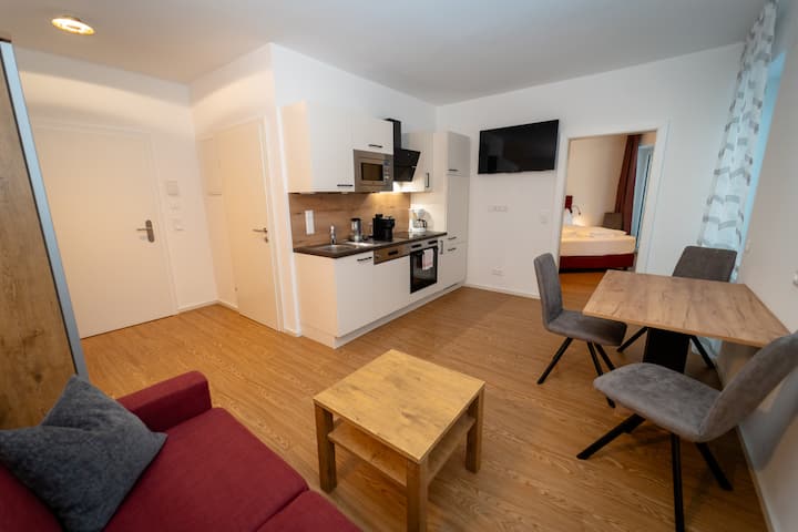 Rondo Tomis. Apartments Nahe See & Bergen. - Feld am See