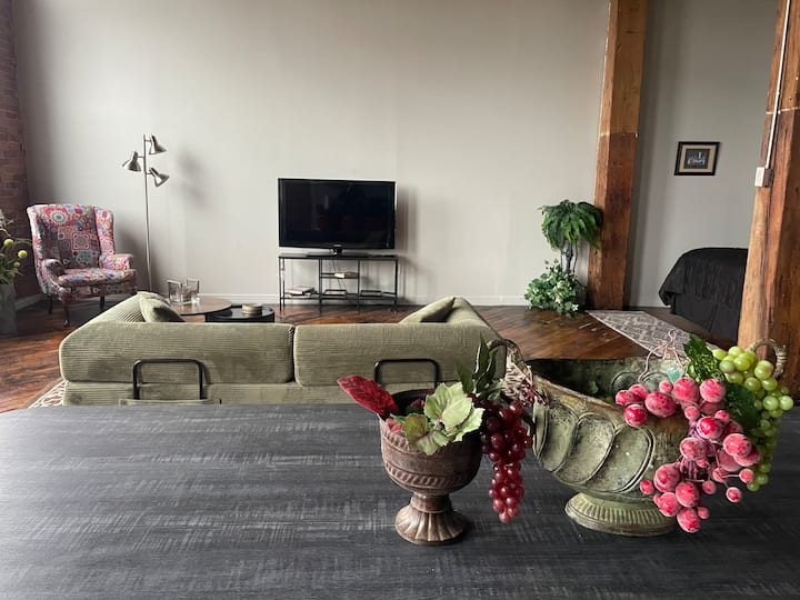 Rivertown Architectural Loft - Detroit