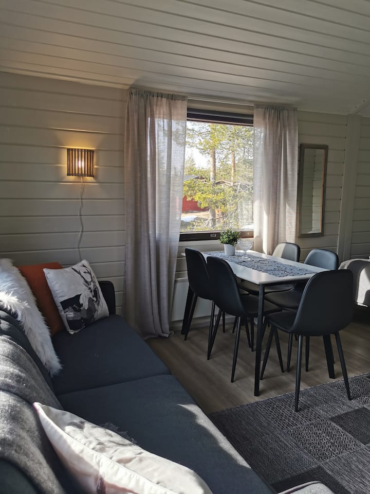 Mökki 4 Hlö, 4 Vuodetta, Keittiö, Sauna Ja Takka - Övertorneå