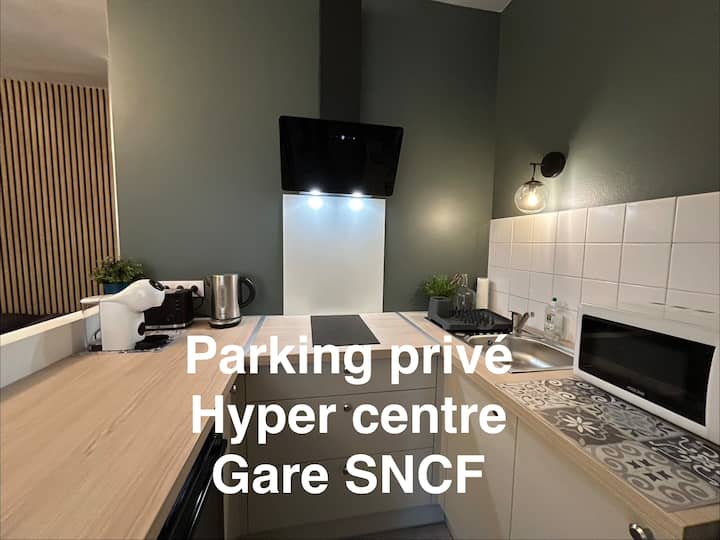 “L’atelier 2”, Studio Cosy, Parking, Centre-ville - ibis Styles Roanne Centre Gare