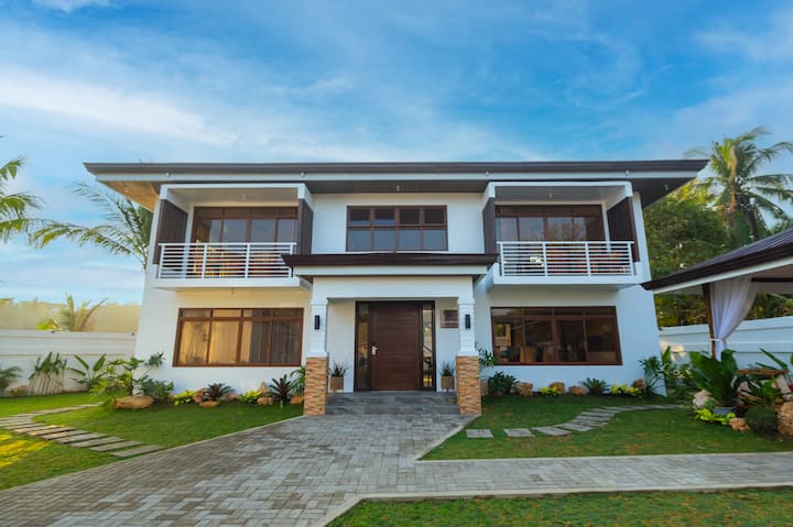 Lado Del Rio Vacation Villas - Family Villa - Bolinao
