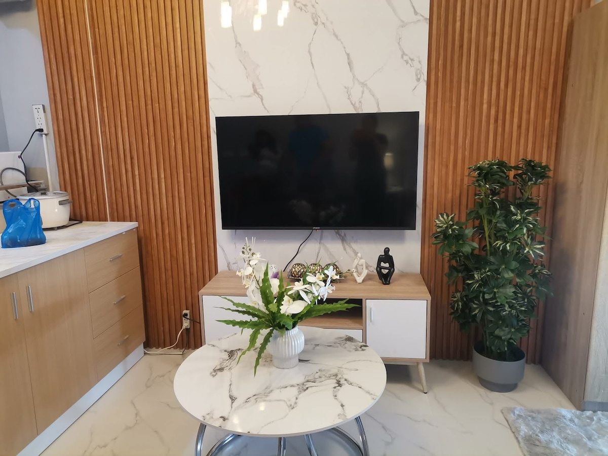 Merry's Condo Royal Oceancrest Mactan - Appartements à louer à Lapu ...