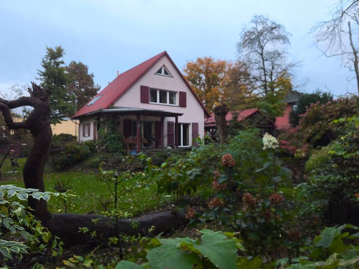 Ferien-haus Am See, Refugium & Luxus - Werder