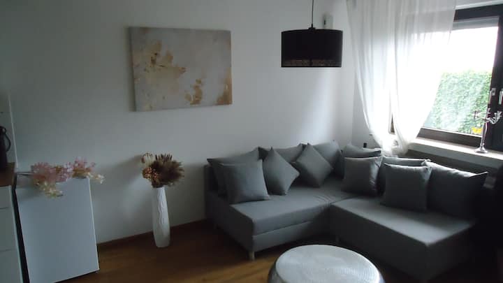 Apartment, Unterkunft Für Bis Zu 5 Personen. - Sankt Augustin