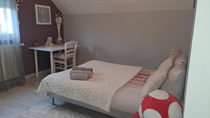 Loue 2 Chambres 2 Lits Doubles, Chez L'habitant. - Ornans