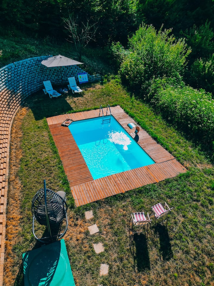 Sıcak Havuzlu Dağ Evimiz - Başiskele