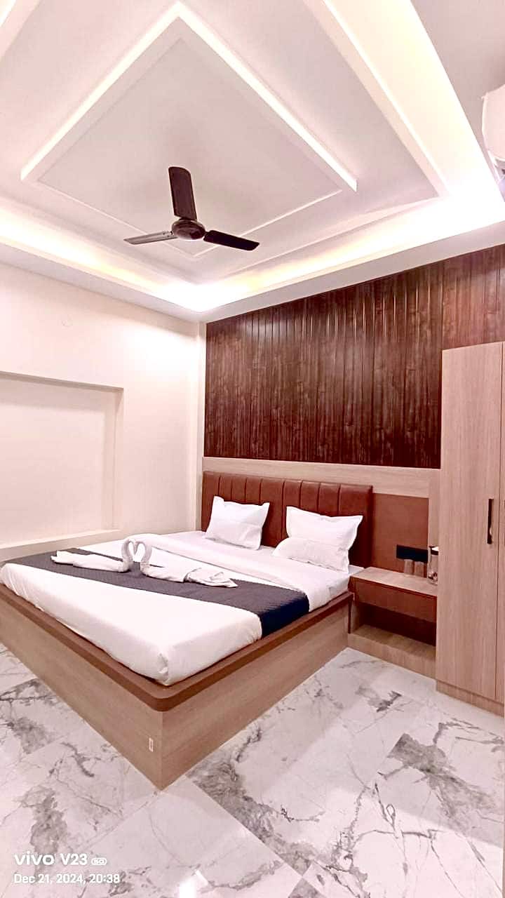 Pleasant Stay Kashi Vishwanath - Varanasi