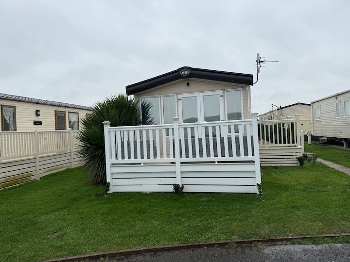 Seaside Escape At Seal Bay - Hampshire