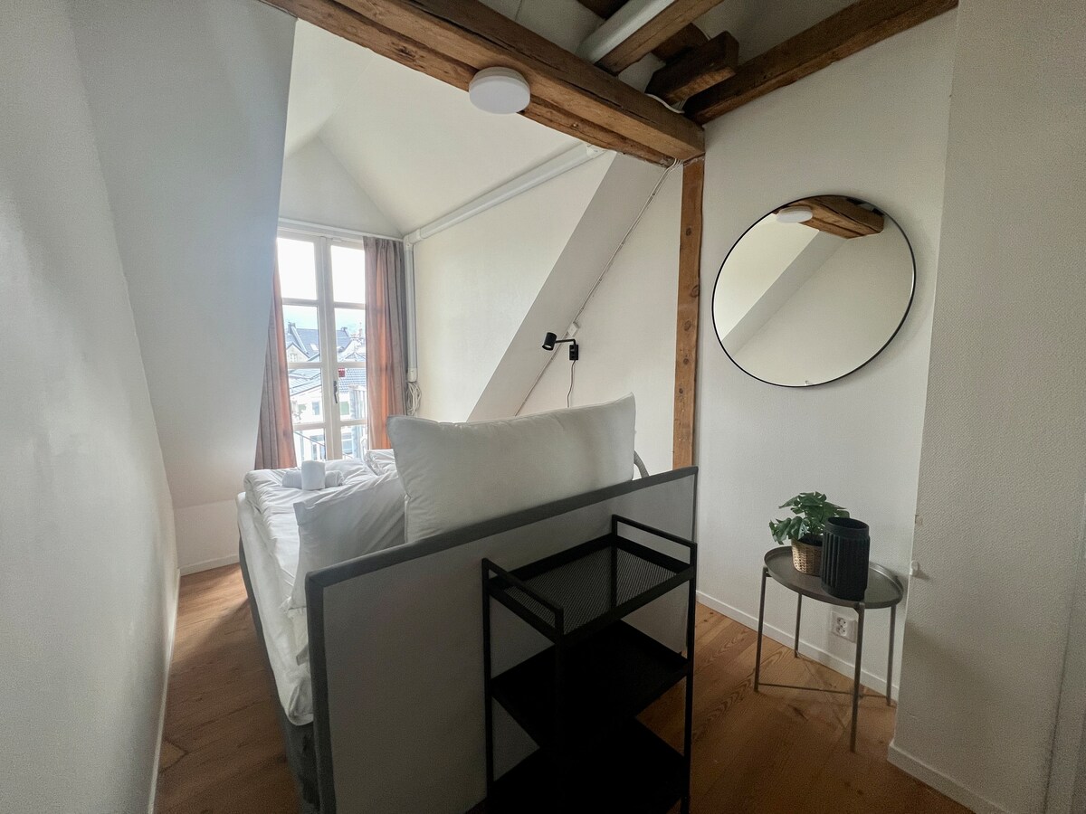 Appartement de trois chambres au dernier étage - Appartements à louer à ...