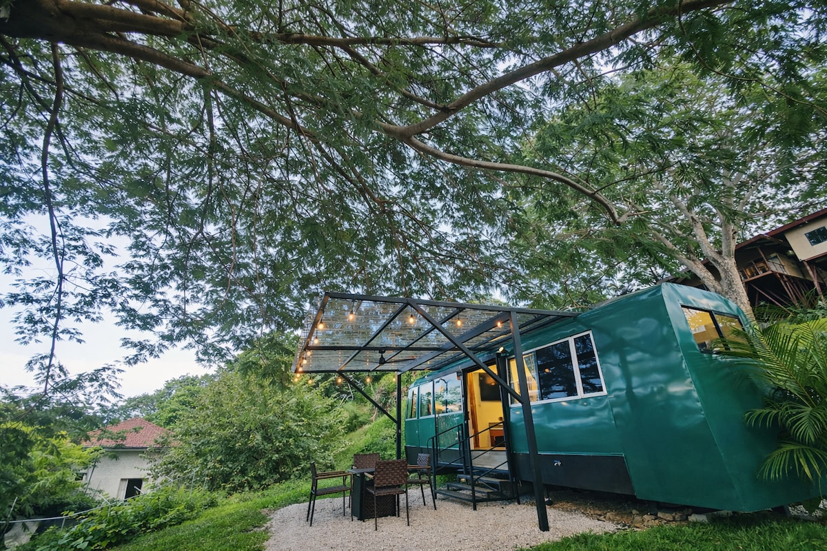 Unique Tiny Home near Carara -Jungle &Ocean View - Tiny houses for Rent ...