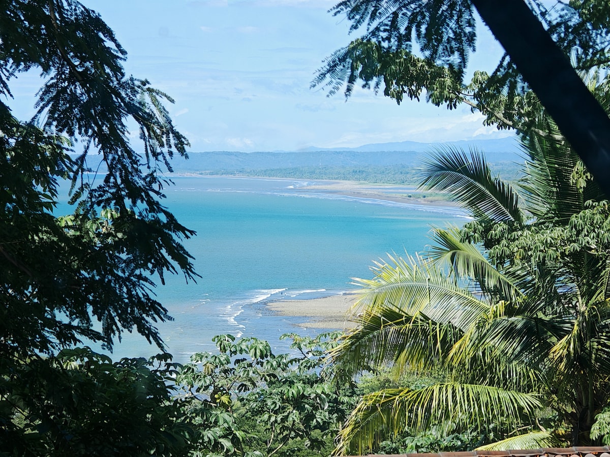 Unique Tiny Home near Carara -Jungle &Ocean View - Tiny houses for Rent ...