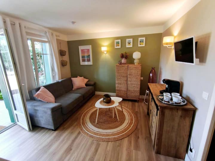 Belle Maison Avec Accès Piscine Et Golf - Lacanau