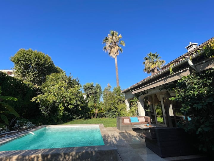Villa De Standing Avec Piscine Privée Proche Mer - Cagnes-sur-Mer