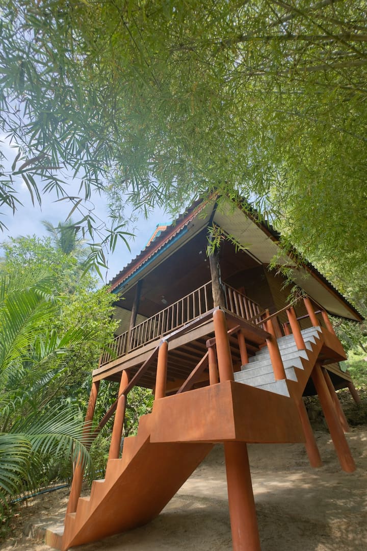 Tropical Wooden Jungle House - Ko Pha Ngan