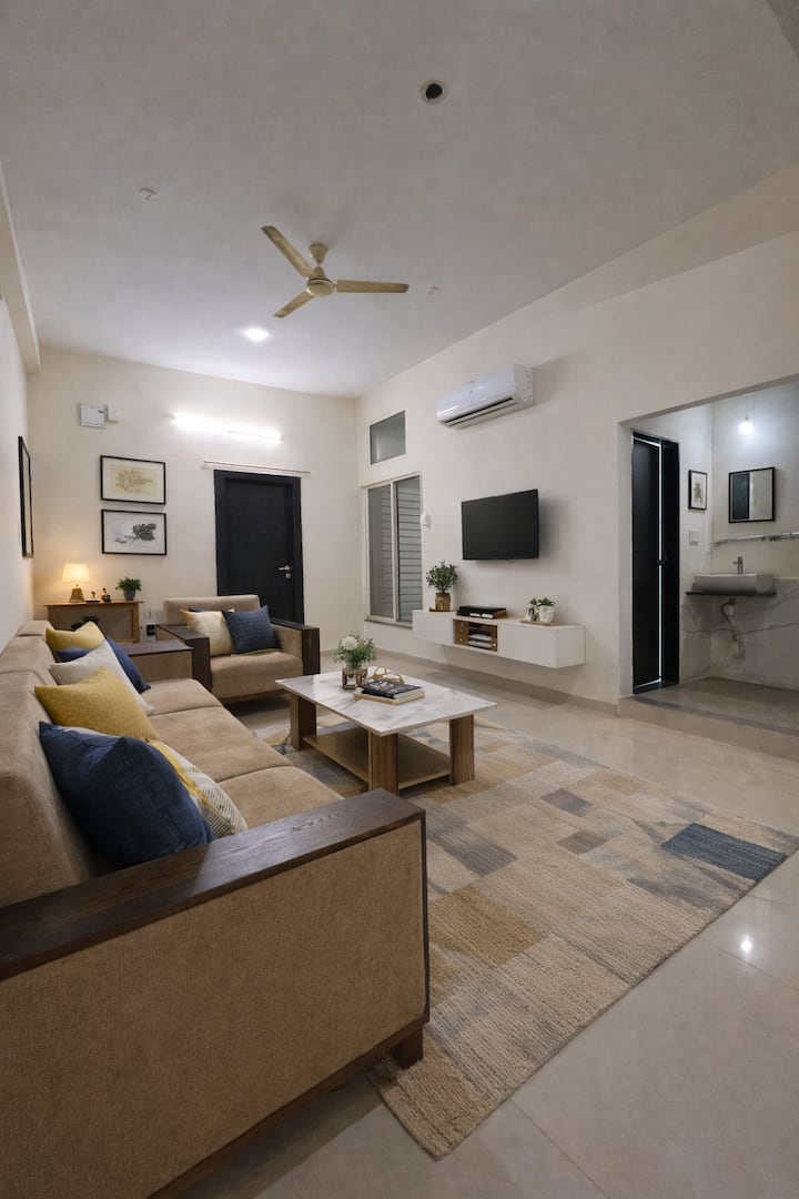 Spacious 2bhk With Beautiful Balcony - Indore