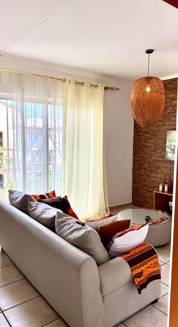 Apartamento Moderno C/quarto Cinema | Nova Vida - Luanda