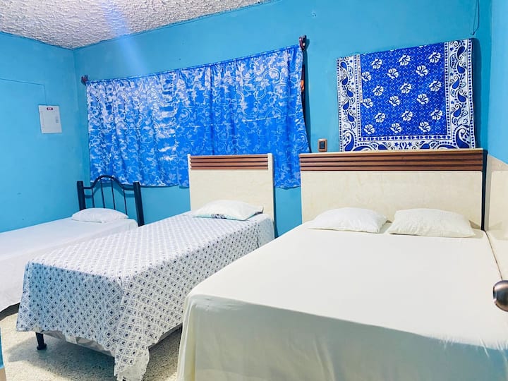 Hotel San Pedrito Zona 5, Cerca De Embajada Amer. - Guatemala City