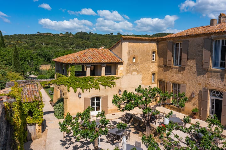 Domaine  De Caractère Avec Piscine - Marguerittes