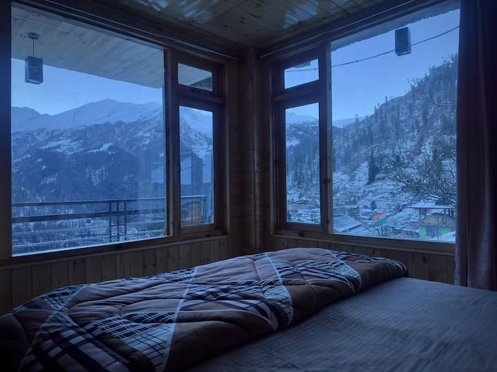 Oh Yaara | Cozy Room N Tasty Food | Mountain View - Tosh