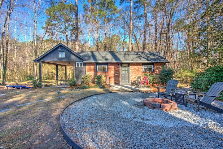 Cozy Cottage In The Pines | Private & Quiet - Summerville, SC