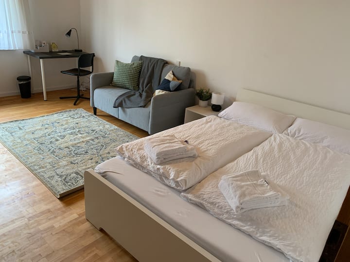 Ruhige Wohnung Am Flughafen - Frankfurt am Main