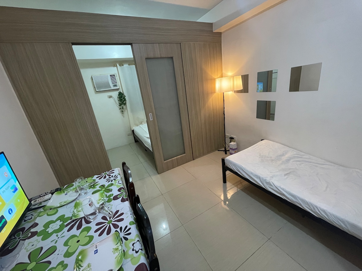 MOA/1 queen comfortable queen bed +1 single bed - Apartments for Rent ...
