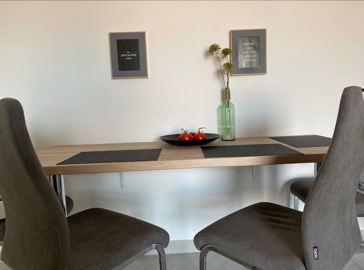 Deck 3 Kleine Gemütliche 2 Zimmer Wohnung - Cuxhaven