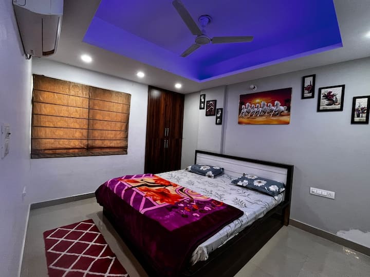 Yashi Homestay | A Premium And Peaceful Oasis - Jaipur