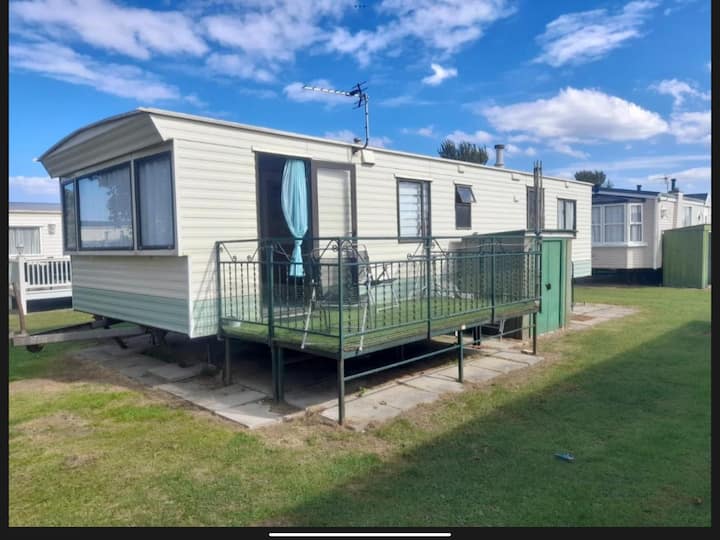 Gold Northshore Caravan - Skegness