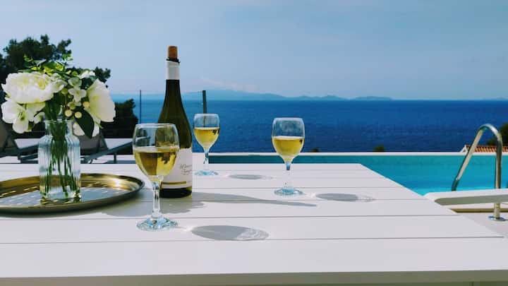 Coral Cove 1 - Smokvica