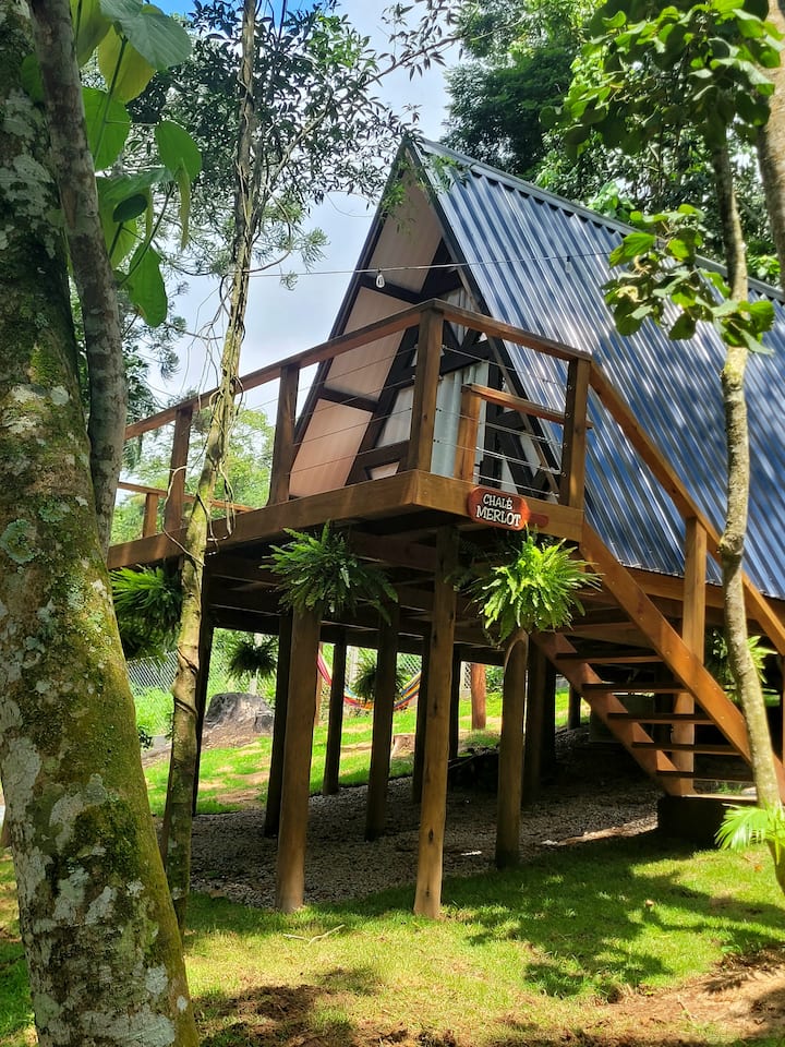 Chalé Merlot, Estr. Do Vinho (Café Da Manhã/hidro) - Brazil