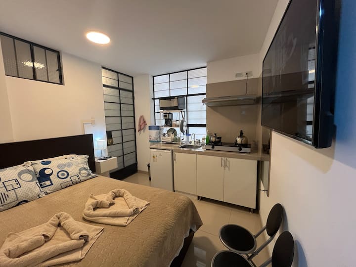 Habitación Privada Con Kitchenette Y Baño - Santa Eulalia