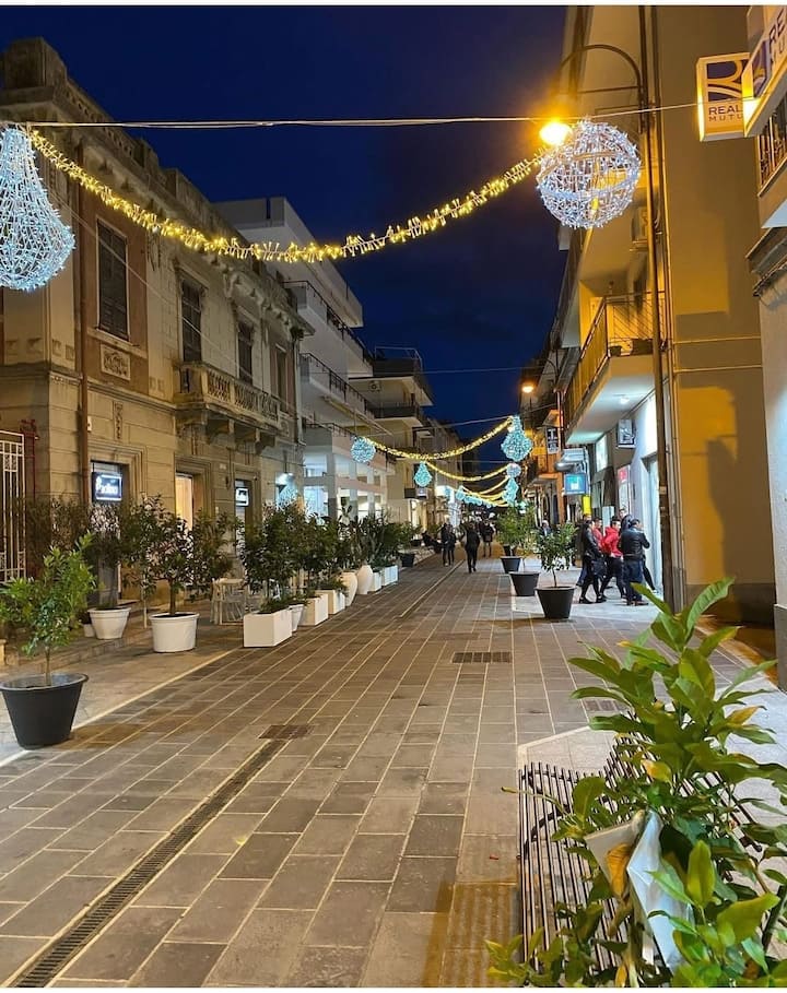 Comfort E Stile Nel Centro Di Soverato - Soverato