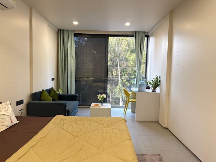 Vayavia Melee | Executive 1 Bedroom | Families - Nashik