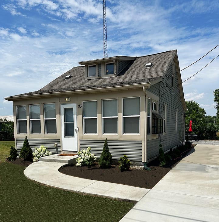 Newly Listed 3 Bedroom, Sleeps 6, Lg Bath, Kitchen - Buckeye Lake, OH