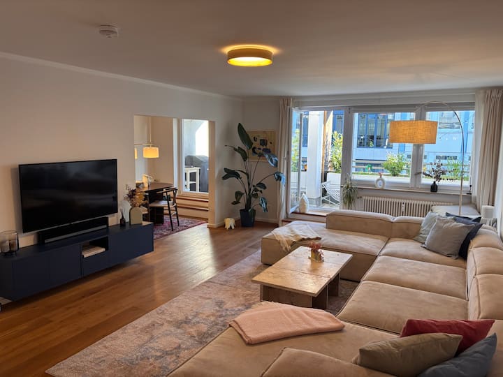 Luxuriöse Dachterrassenwohnung Mitten In Der Stadt - Munique