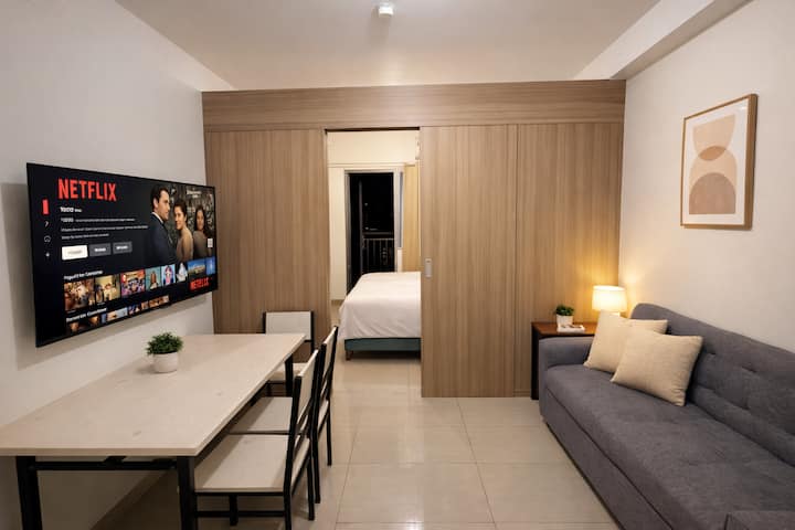 Shore2 Clean Hotel-style Studio | Netflix | Wi-fi - Pasay