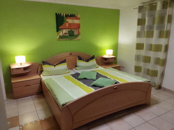 Gemütliche Ferienwohnung Im Grünen. - Kirchheimbolanden